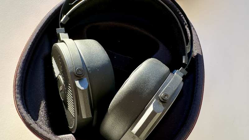 Fiio FT5 review: Fiio’s first ever planar magnetic headphones are ...